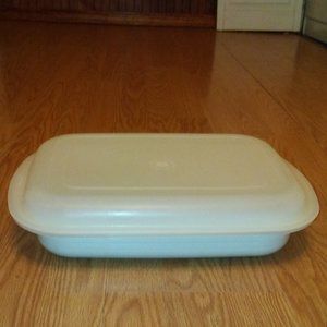 Tupperware | Kitchen | Large Vintage Tupperware Container Food Storage ...